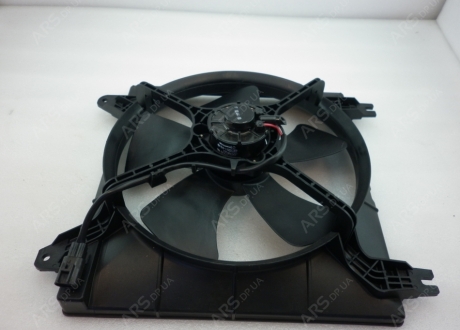 Вентилятор основной Лачетти, Такума 1.6, 1.8, Гентра - 96553364 GM ...